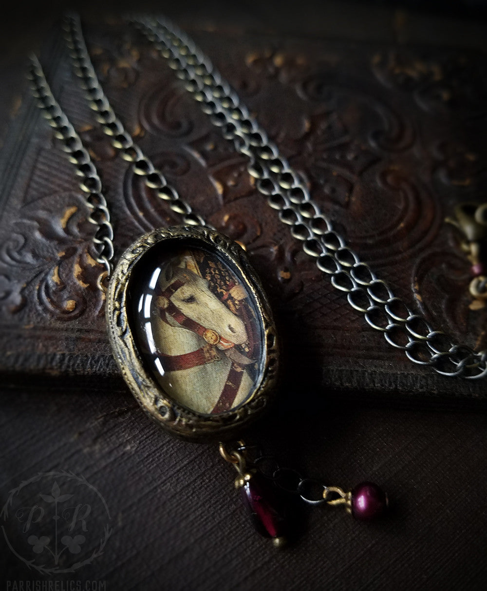 Noble Spirit ~ Pictorial Shrine Amulet – Parrish Relics